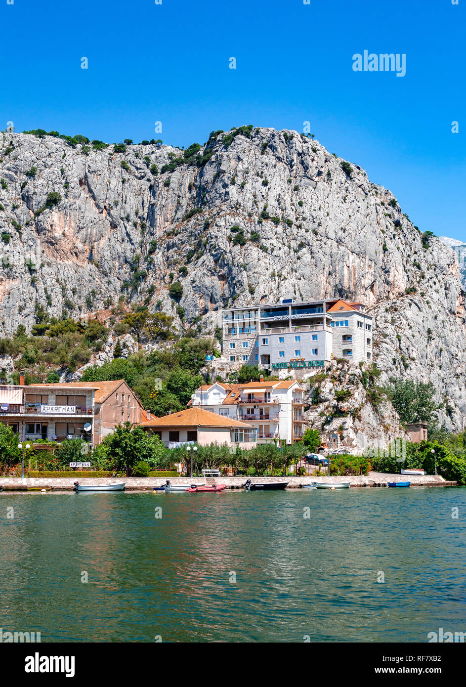 Omis fortress hi-res stock photography and images - Alamy