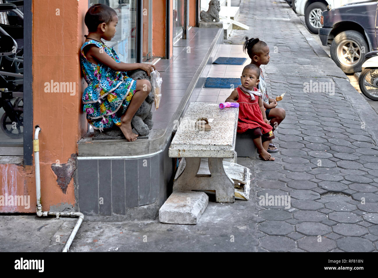 Children Poor Poverty People Stock Photos & Children Poor Poverty ...