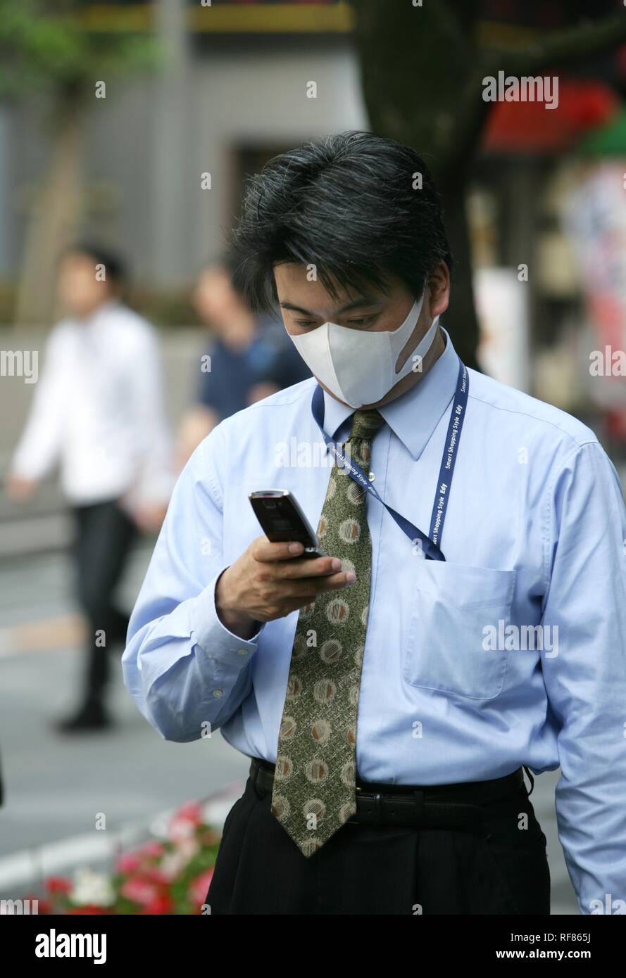 Tokyo phone hi-res stock photography and images - Alamy