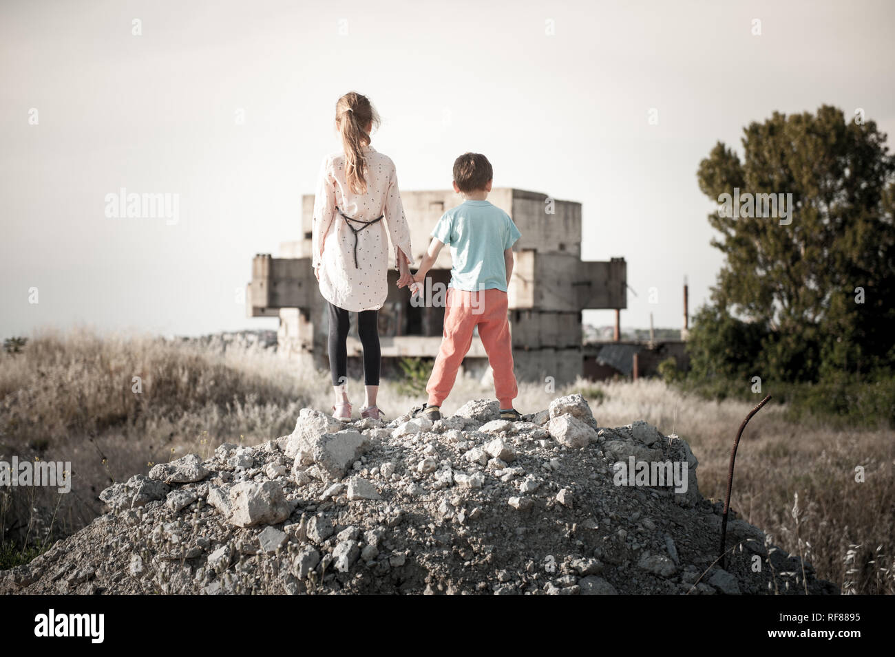 Relative poverty hi-res stock photography and images - Alamy