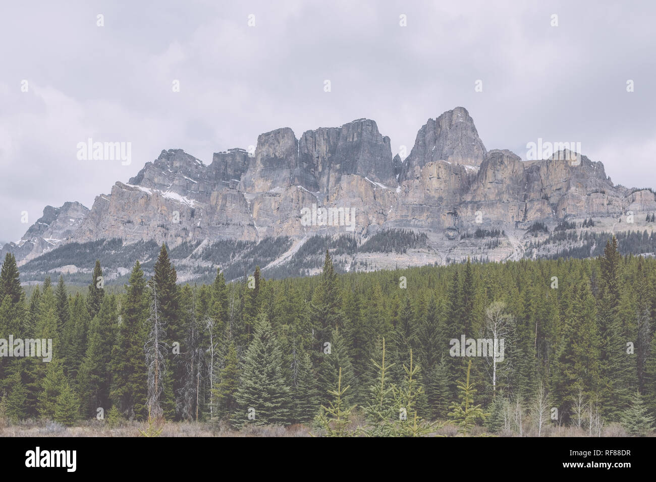 landscape of banff national park, canada Stock Photo - Alamy