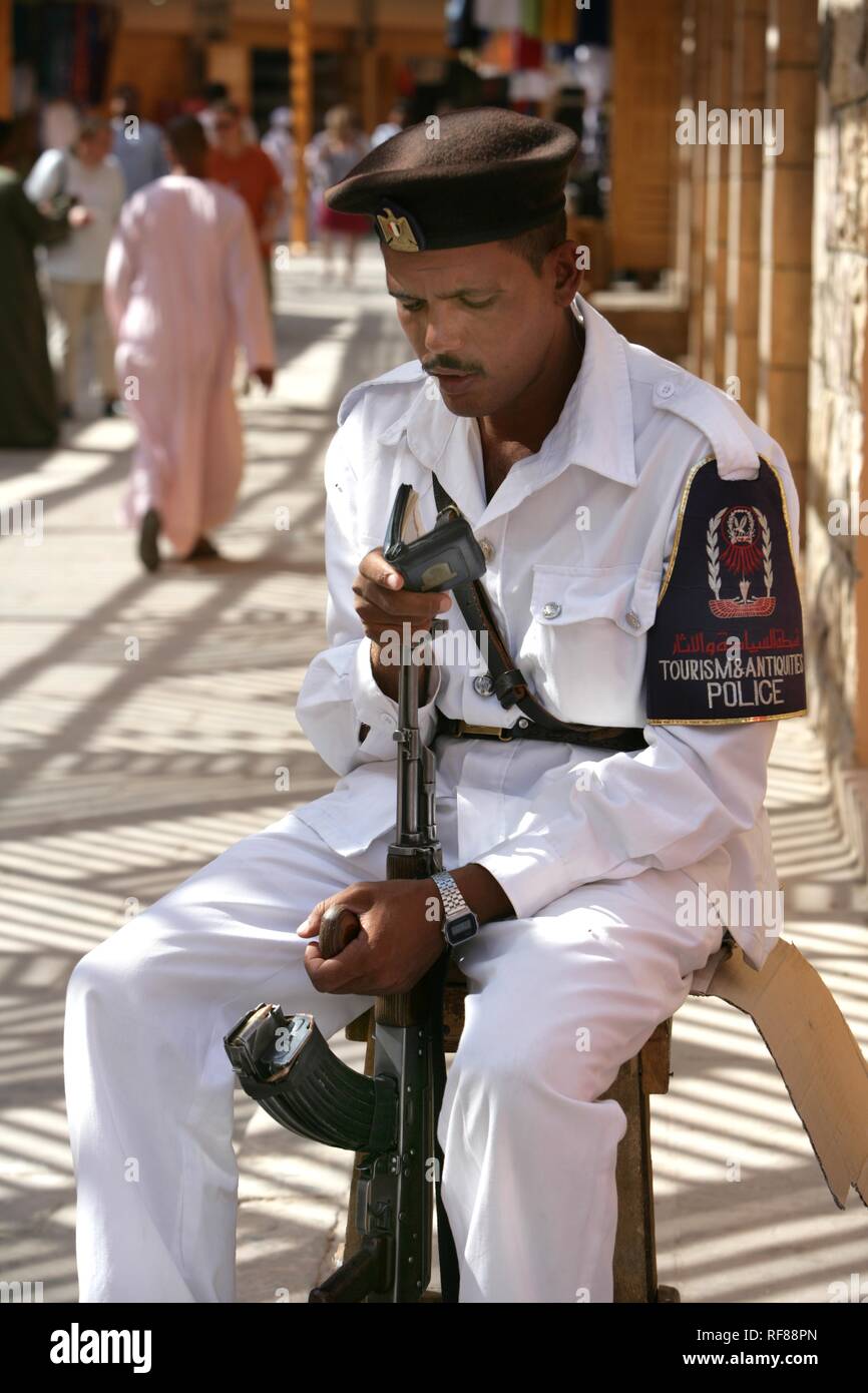 Egyptian tourist police 60 photos - Arptravels.com