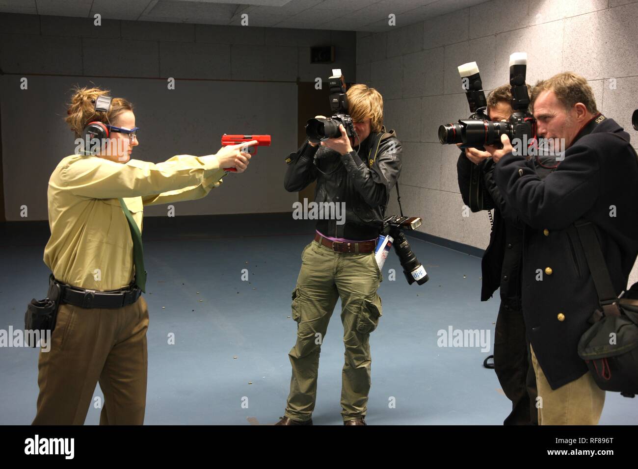 Police shooting range hi-res stock photography and images - Alamy