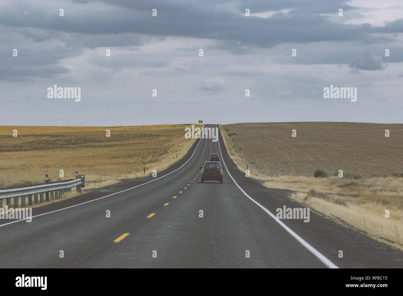 clean highway road in america Stock Photo - Alamy