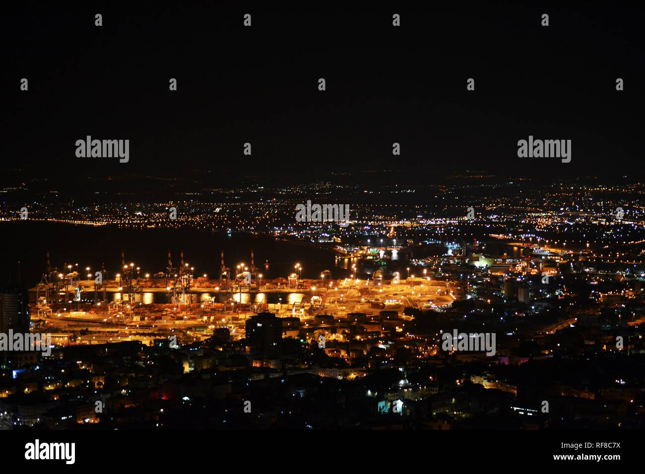 Downtown haifa hi-res stock photography and images - Alamy