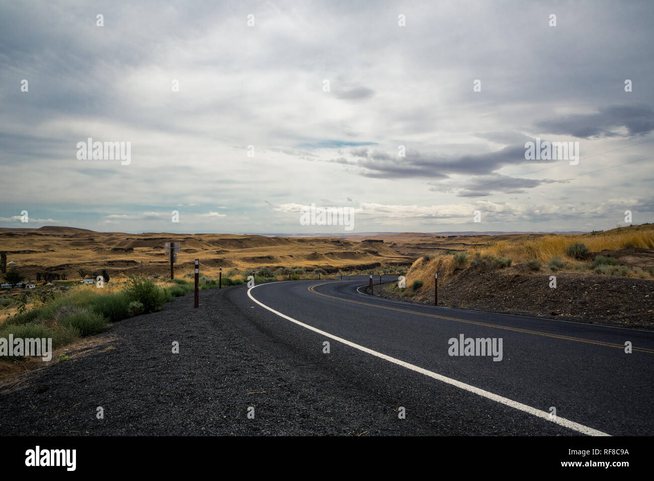 clean highway road in america Stock Photo - Alamy