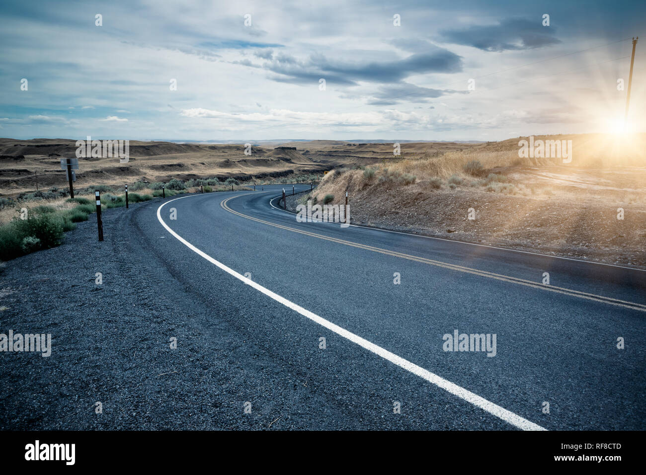 clean highway road in america Stock Photo - Alamy
