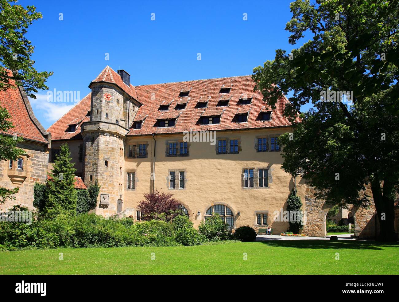 Upper castle courtyards hi-res stock photography and images - Alamy