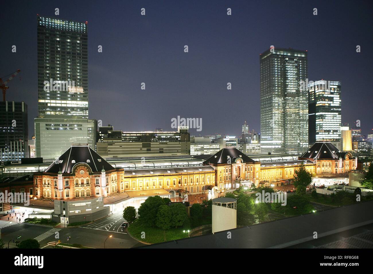 Tokyo Station area with its many new office buildings, hotels, shopping ...