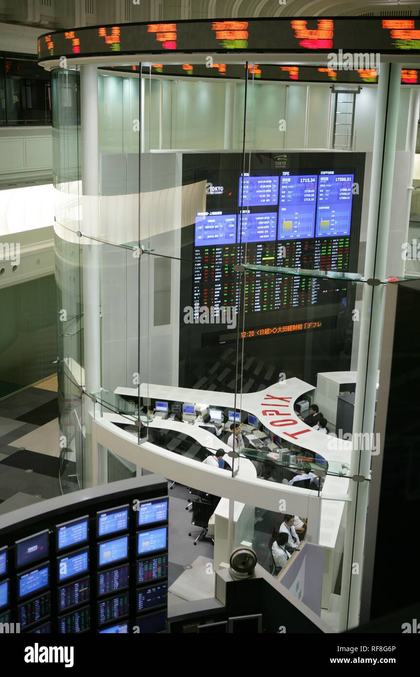 Tokyo Stock Exchange in the Nihombashi financial district, Tokyo, Japan ...