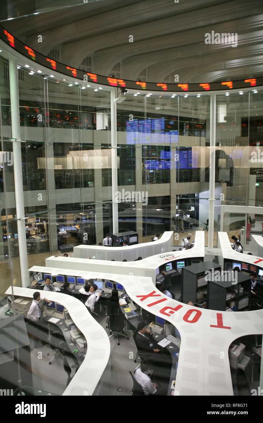 Tokyo Stock Exchange in the Nihombashi financial district, Tokyo, Japan ...