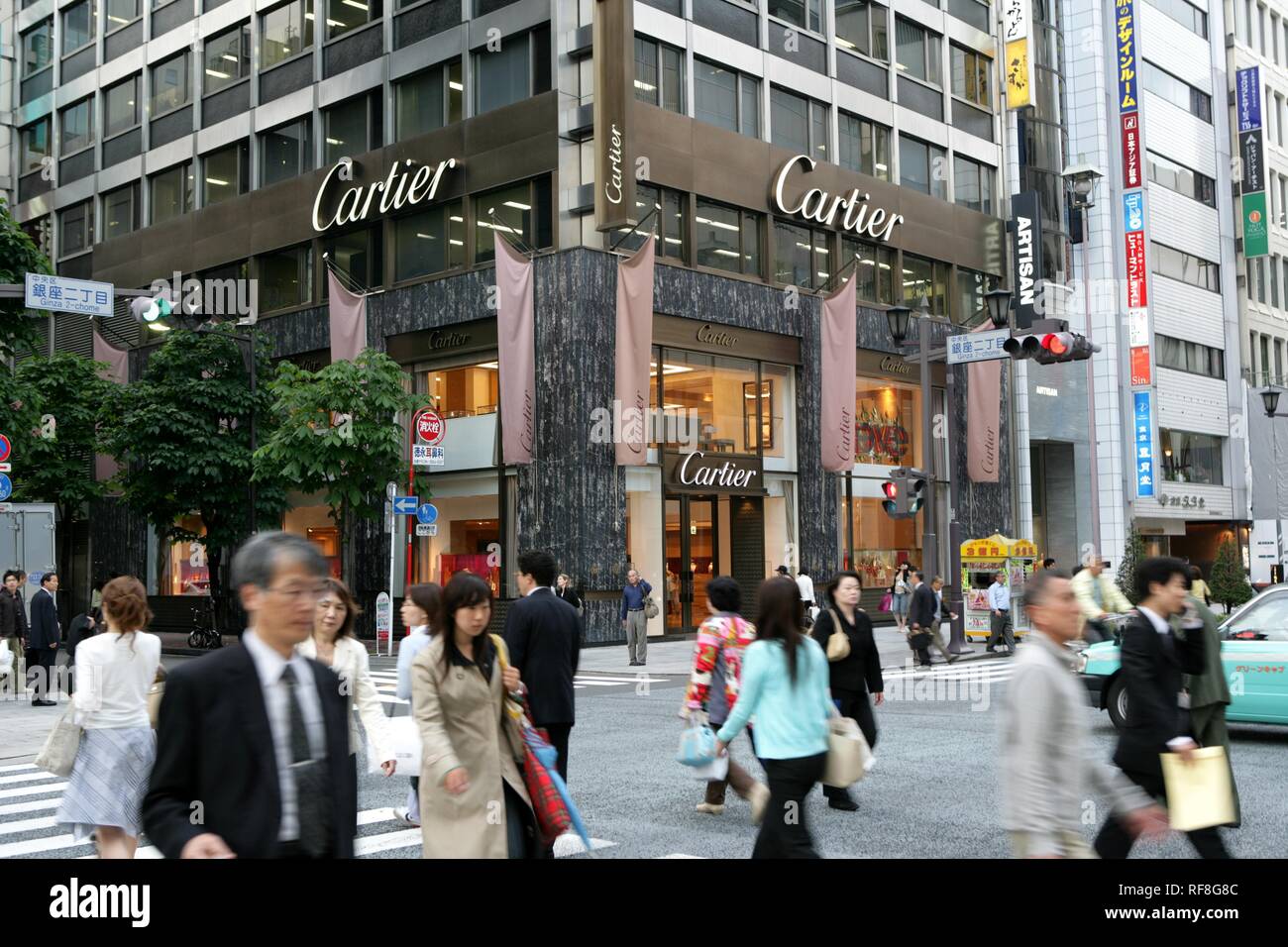 Cartier store on Chuo Dori Street, luxury shopping and entertainment ...