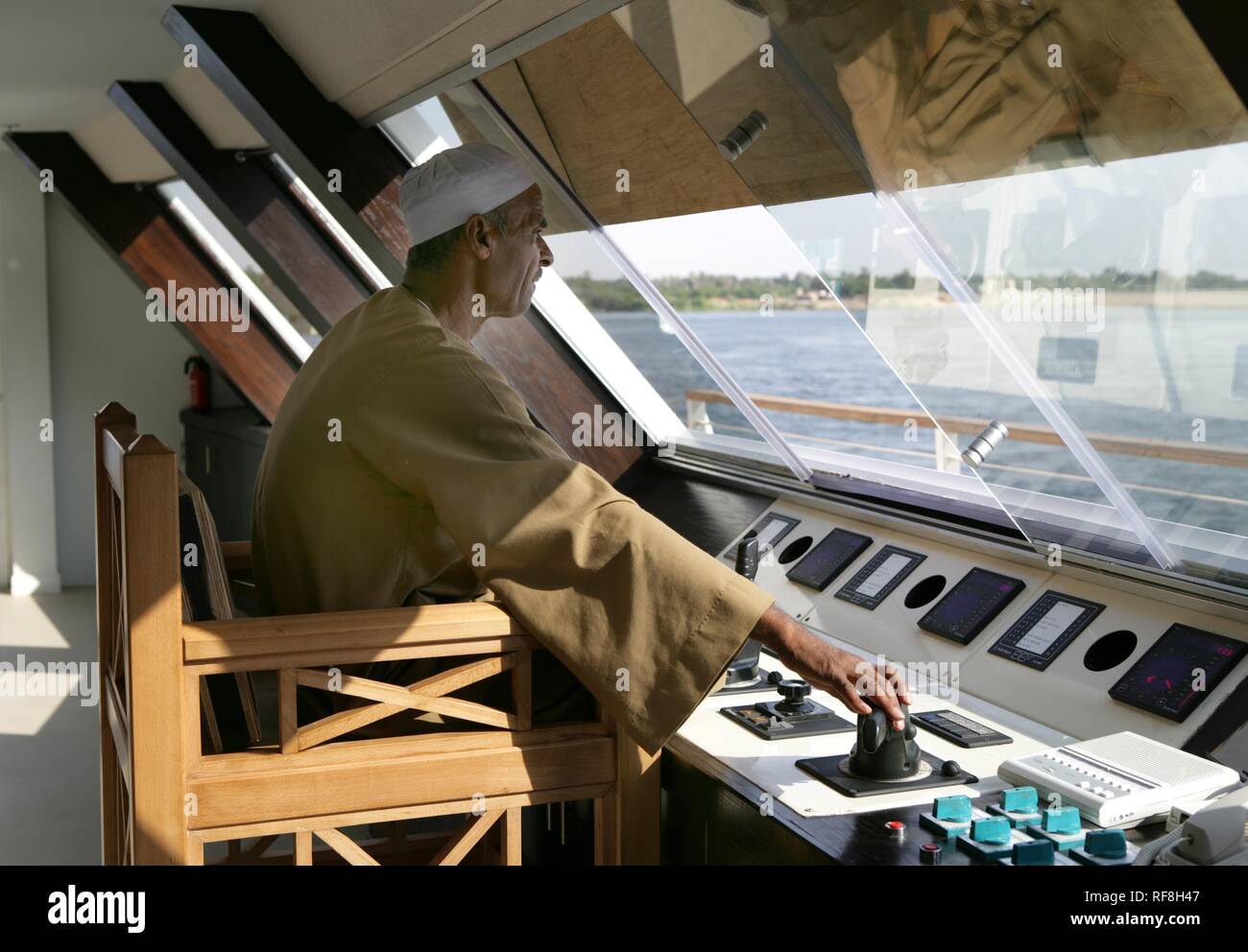 Helmsman nile cruise new cruise ship hi-res stock photography and ...