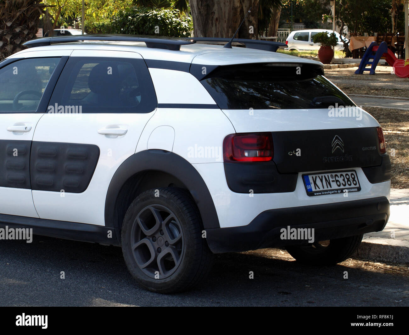 Citroen c4 logo hi-res stock photography and images - Alamy