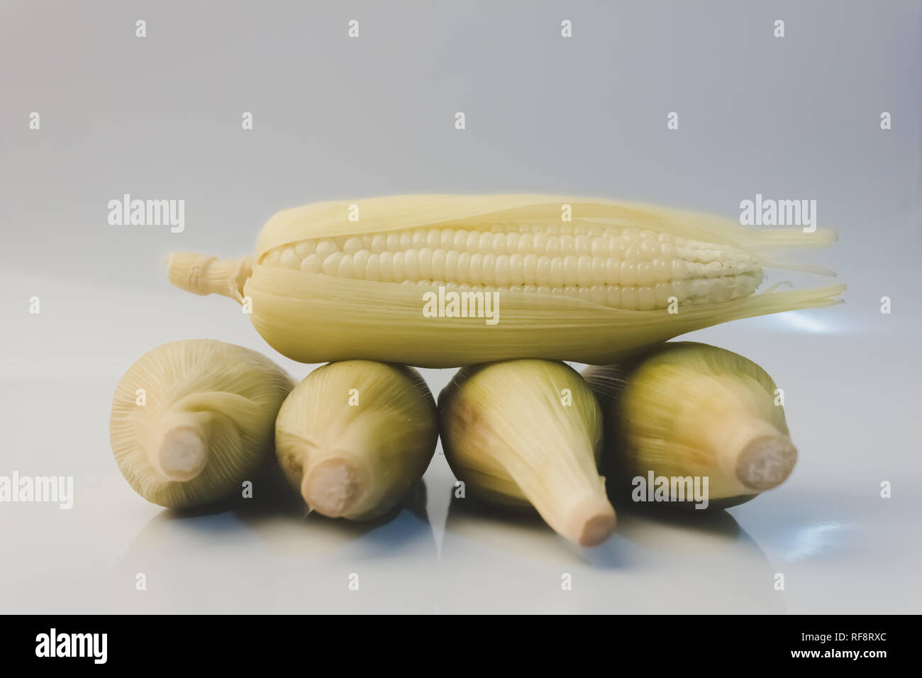 Peel leaf hi-res stock photography and images - Alamy