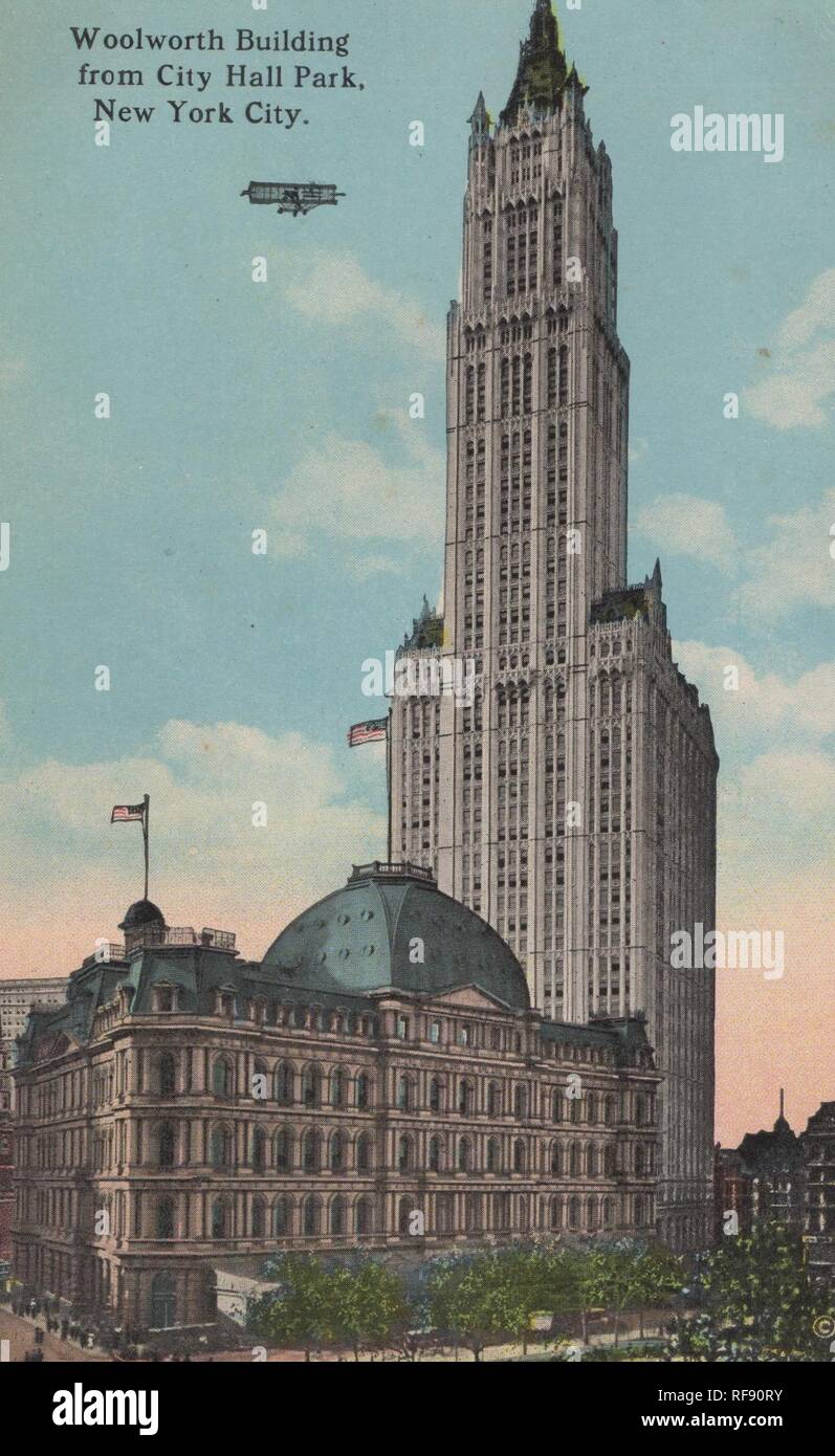 Duck in Mill Pond Maynard Stock Photo - Alamy