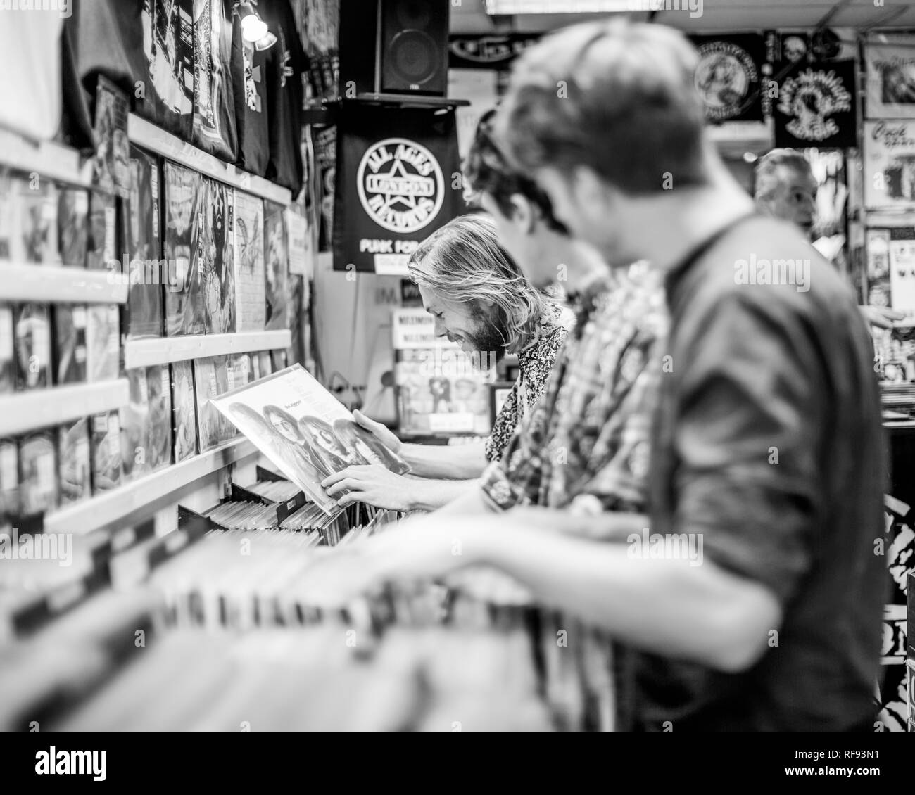 Camden punk Black and White Stock Photos & Images - Alamy