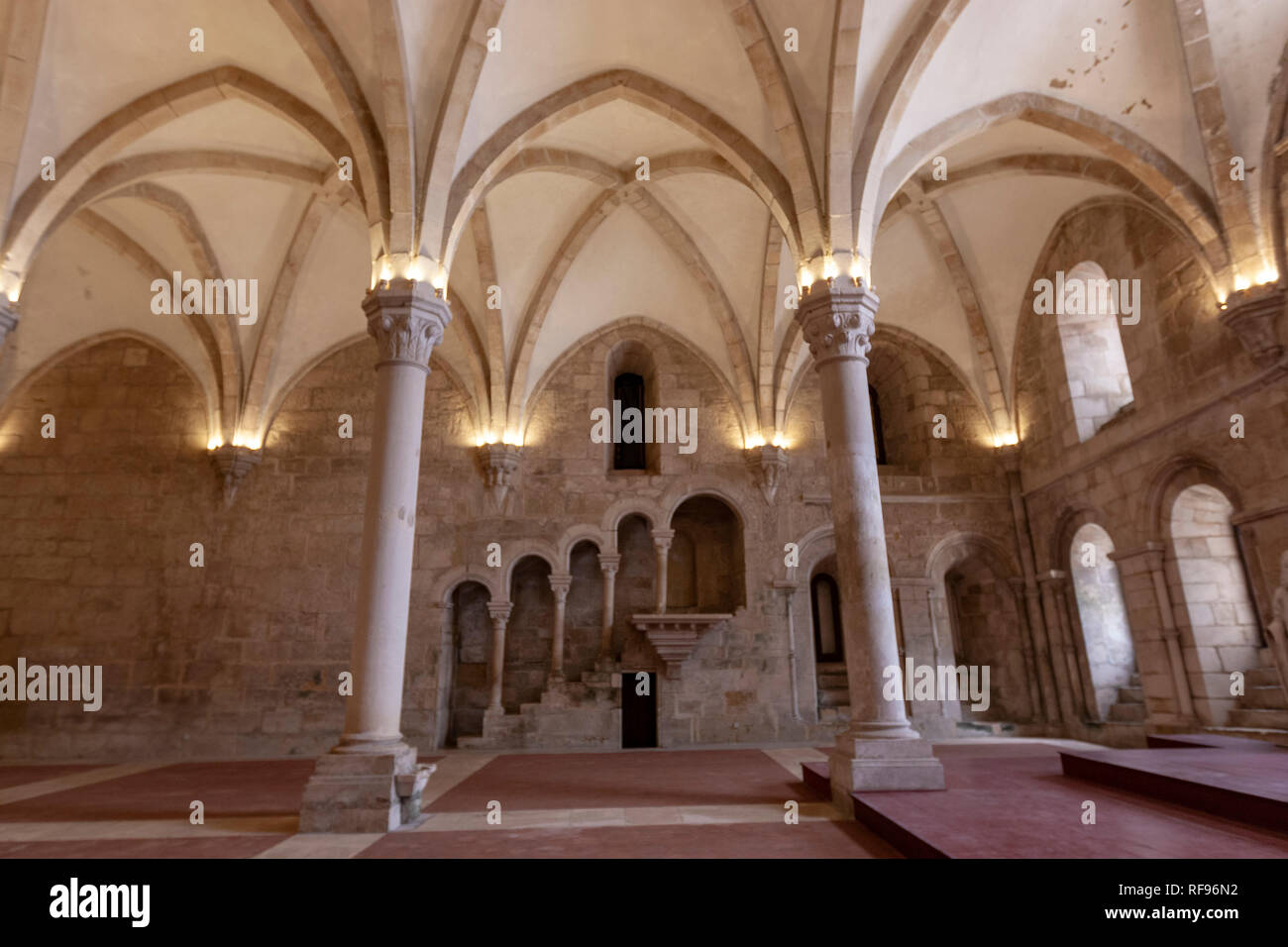 Alcobaca refectory hi-res stock photography and images - Alamy