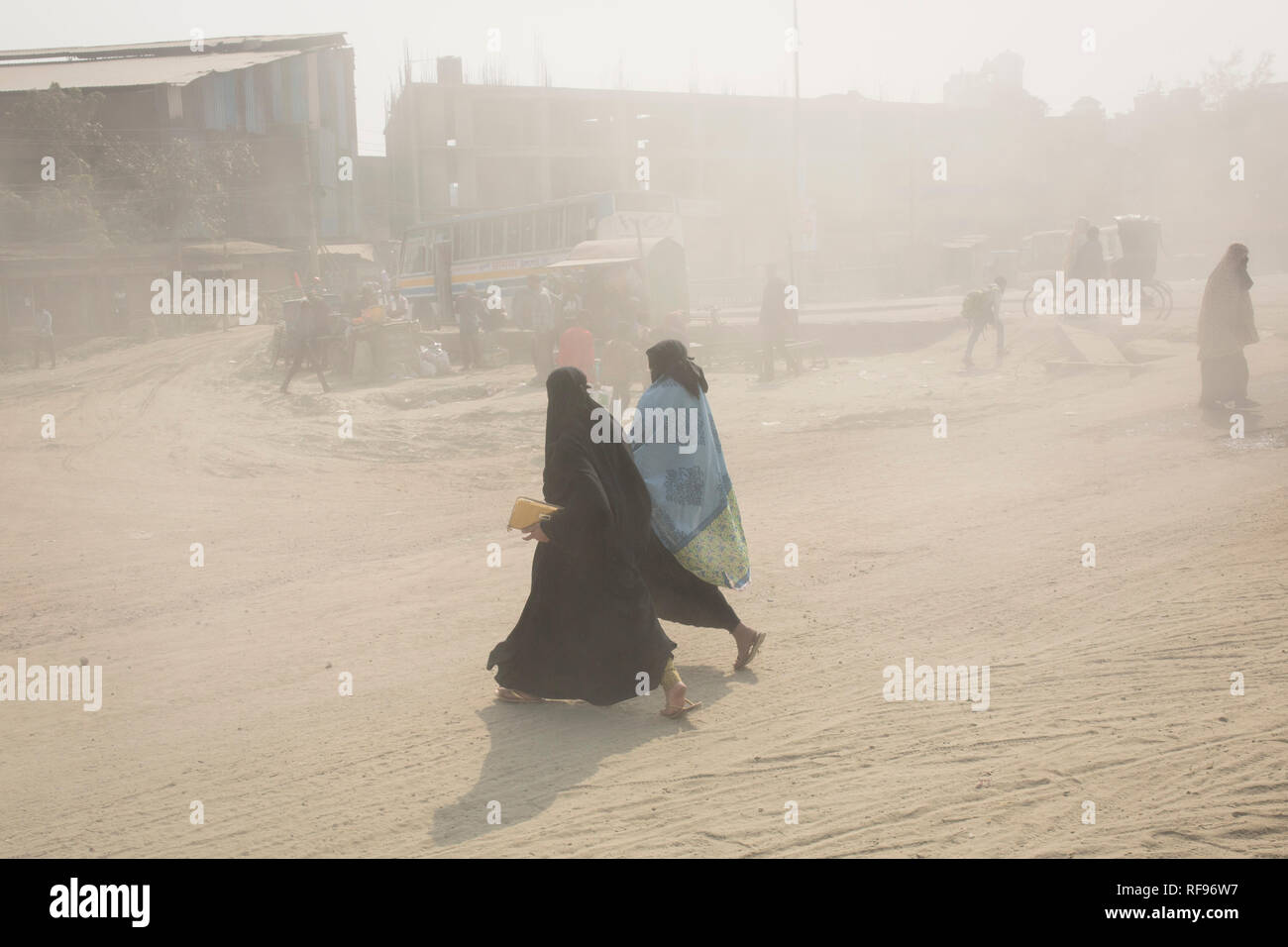 DHAKA, BANGLADESH - JANUARY 23 : Dust pollution reaches an alarming ...