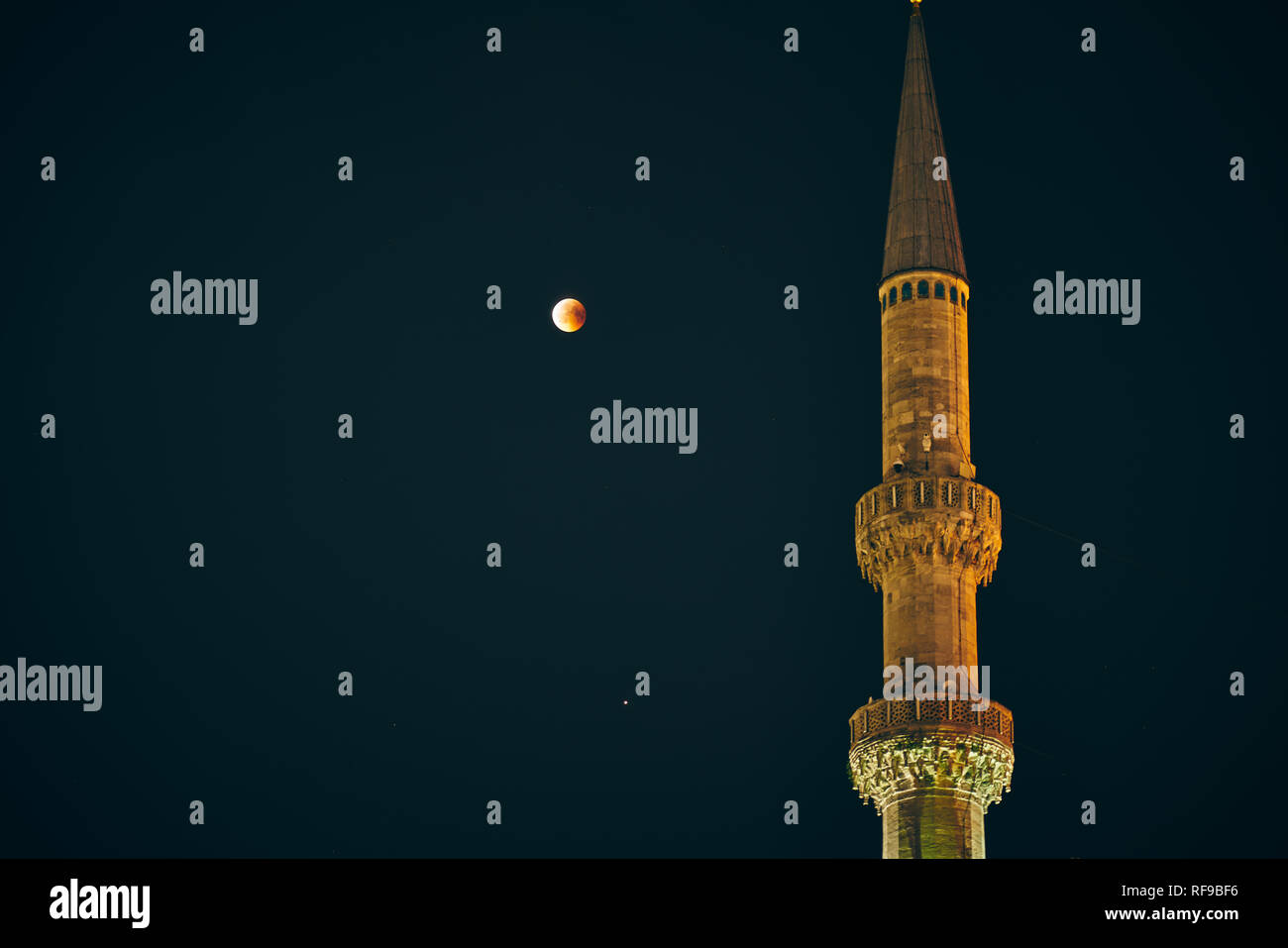 Lunar eclipse / Blood Moon and minaret of Yeni Cami / New Mosque in ...