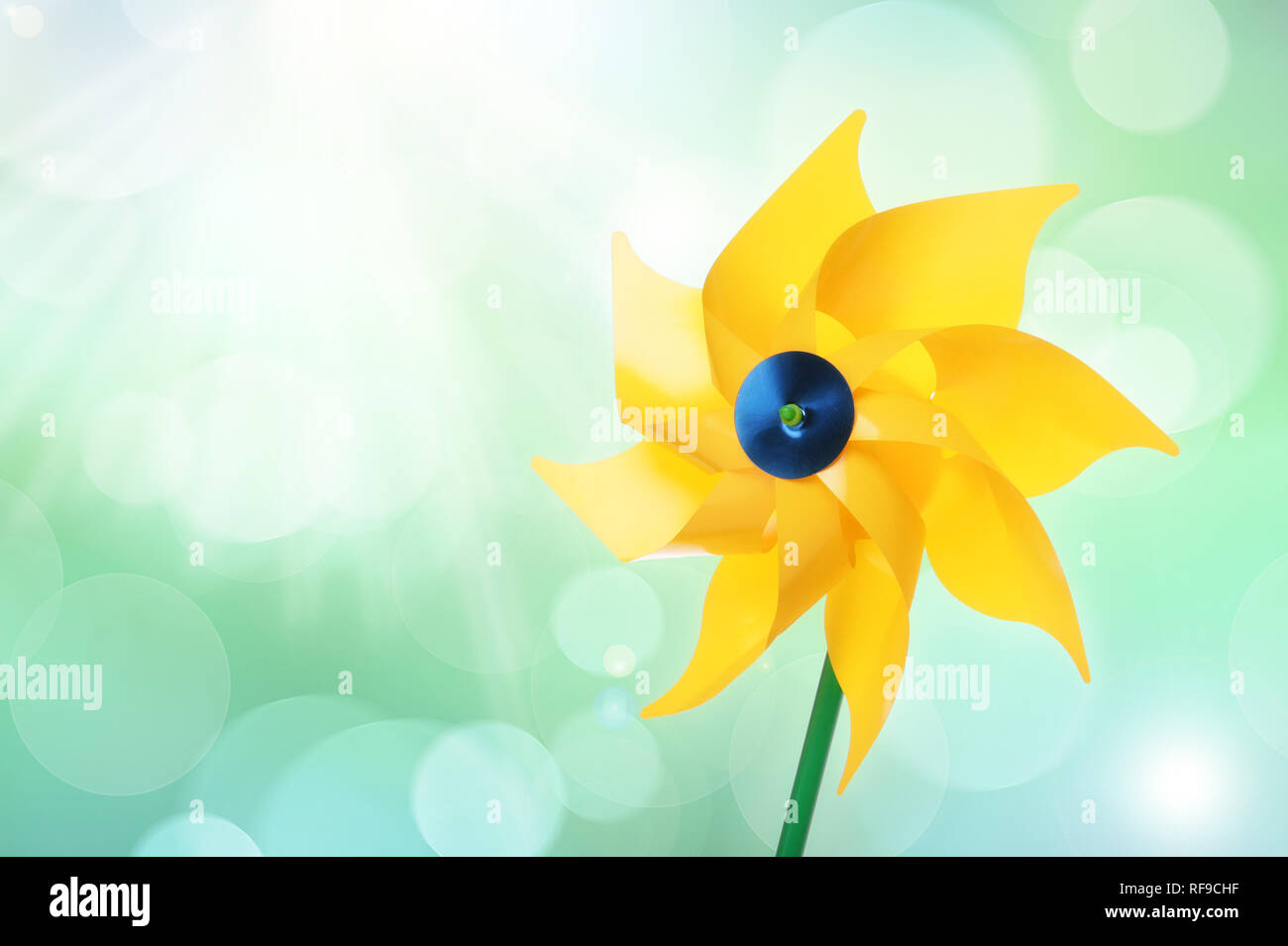 Yellow pinwheel hi-res stock photography and images - Alamy