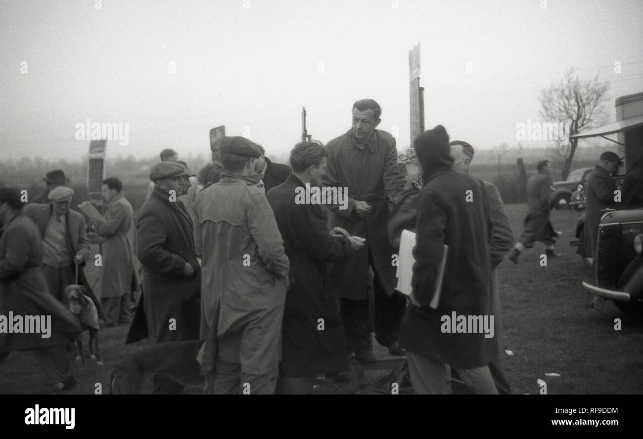 On course bookmaker hi-res stock photography and images - Alamy