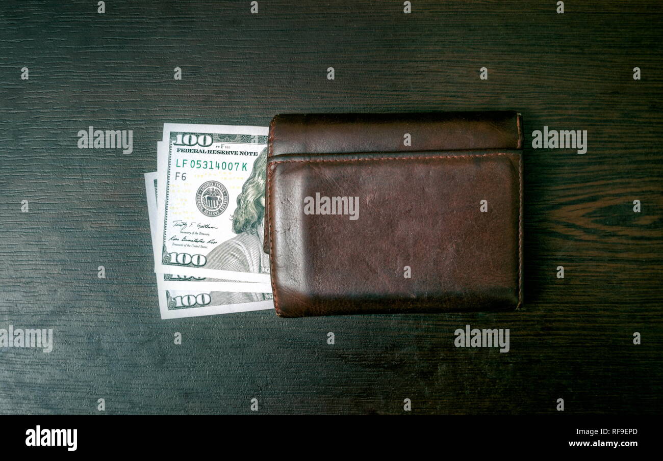 Wallet on table hi-res stock photography and images - Alamy