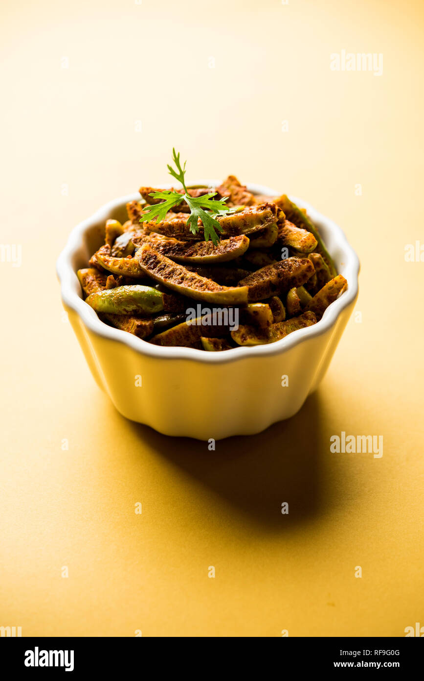 Tindora Sabzi / Tendli / tondli Fry also known as Ivy Gourd fry recipe ...
