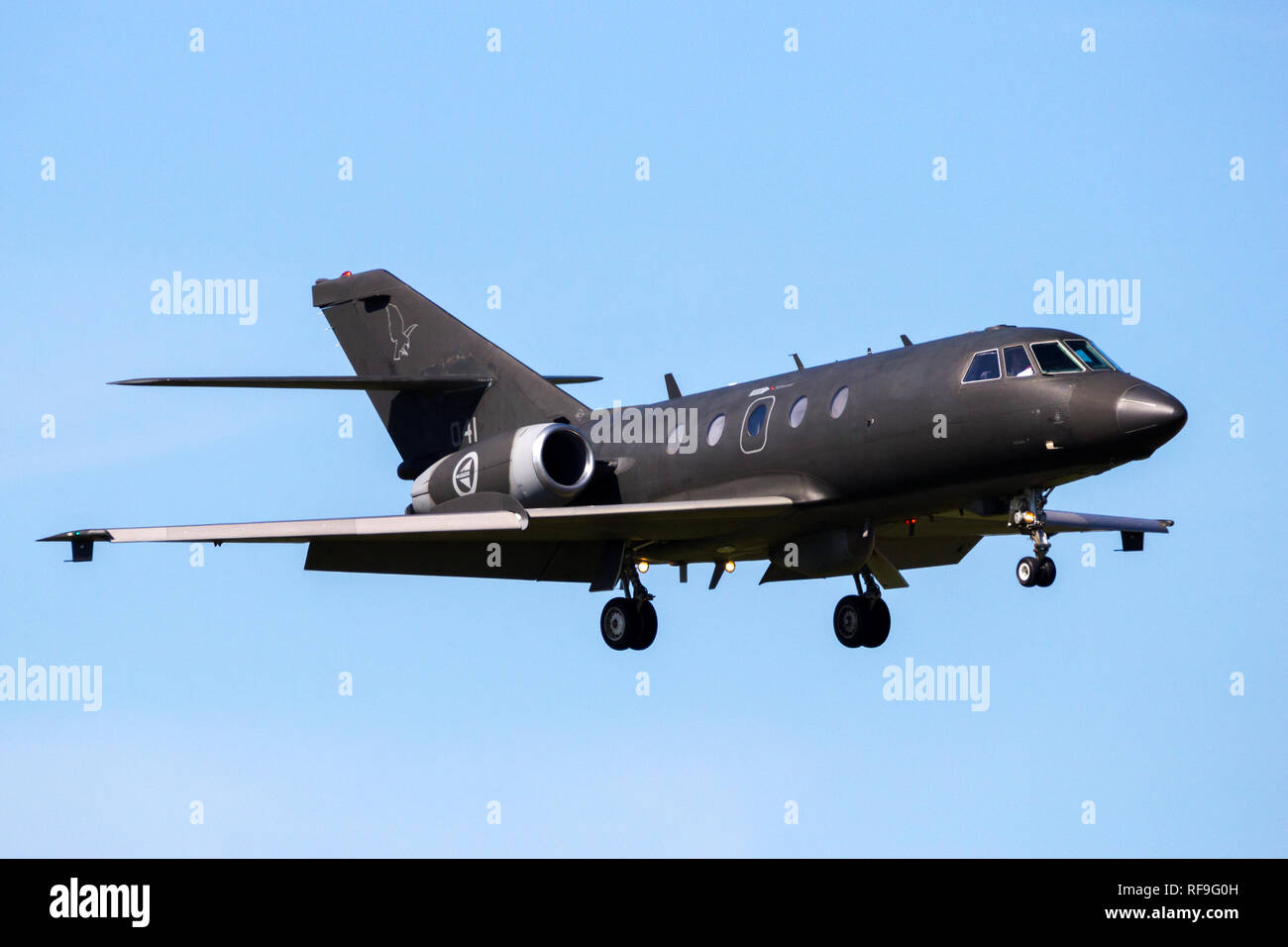 Dassault falcon 20 hi-res stock photography and images - Alamy