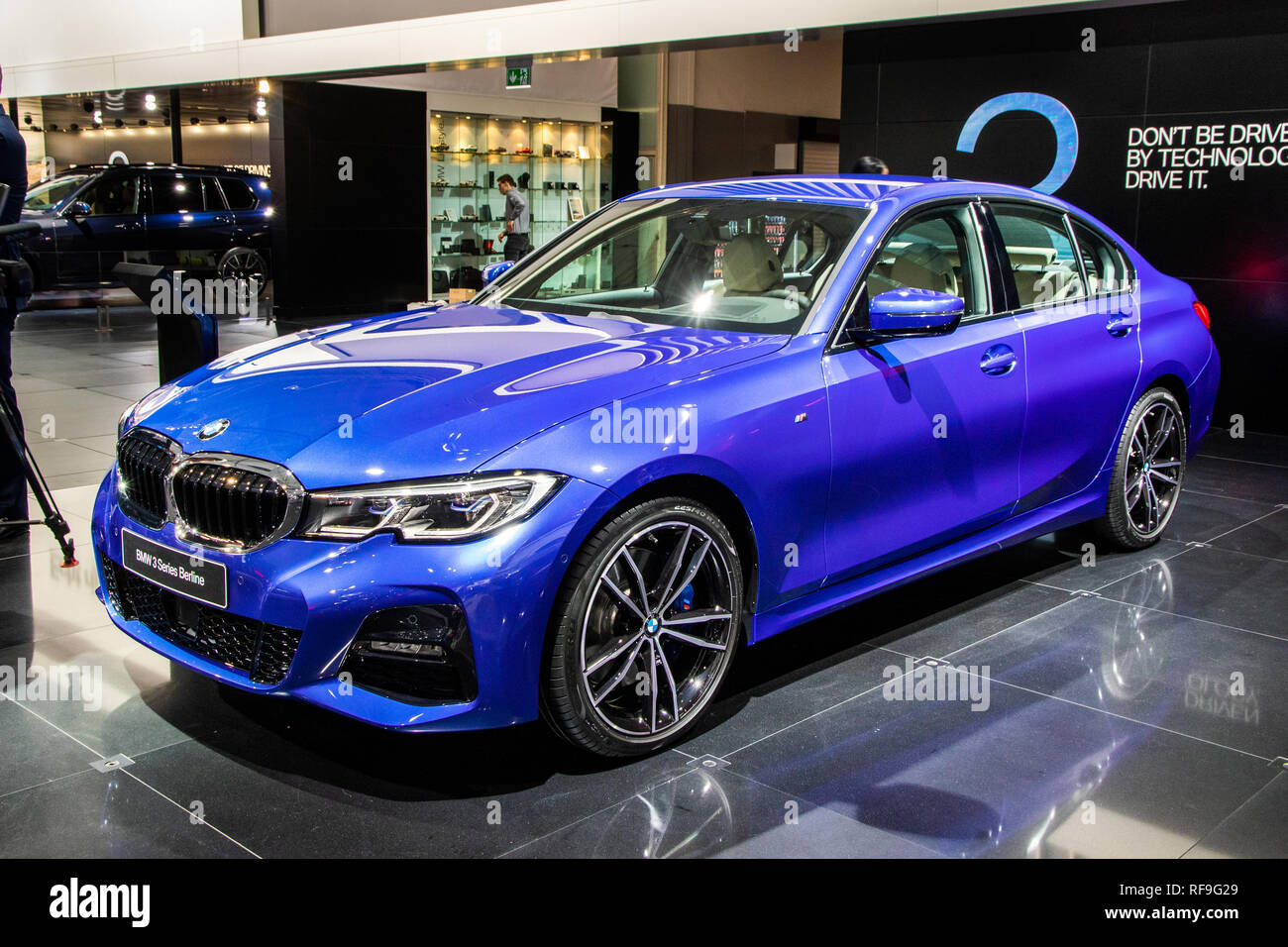 Bmw serie 3 berline hi-res stock photography and images - Alamy