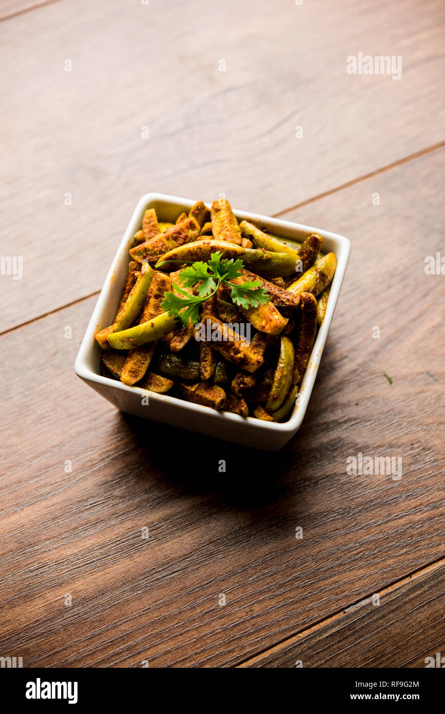 Tindora Sabzi / Tendli / tondli Fry also known as Ivy Gourd fry recipe ...