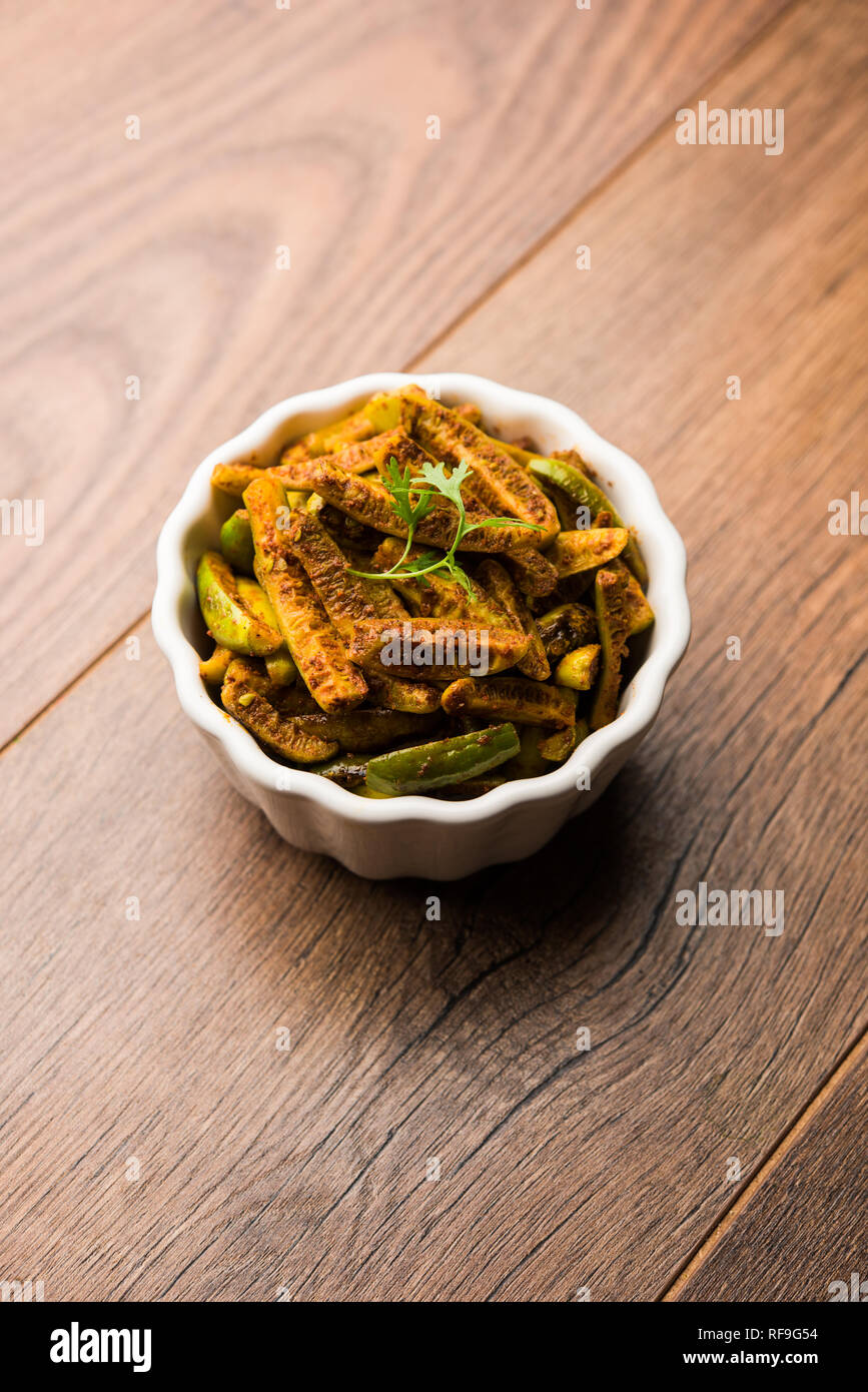 Tindora Sabzi / Tendli / tondli Fry also known as Ivy Gourd fry recipe ...