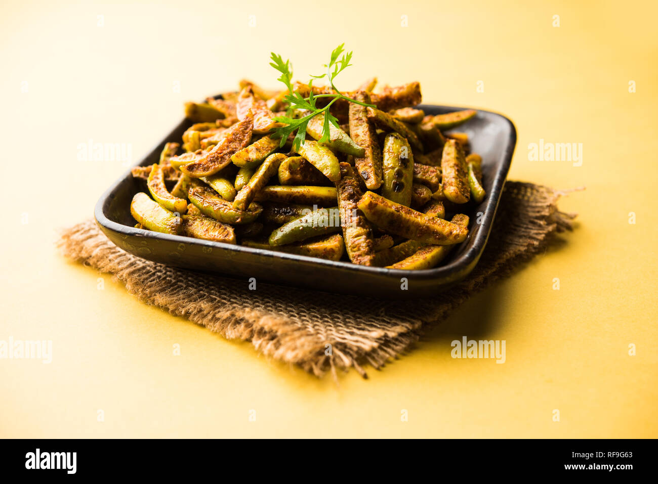 Tindora Sabzi / Tendli / tondli Fry also known as Ivy Gourd fry recipe ...