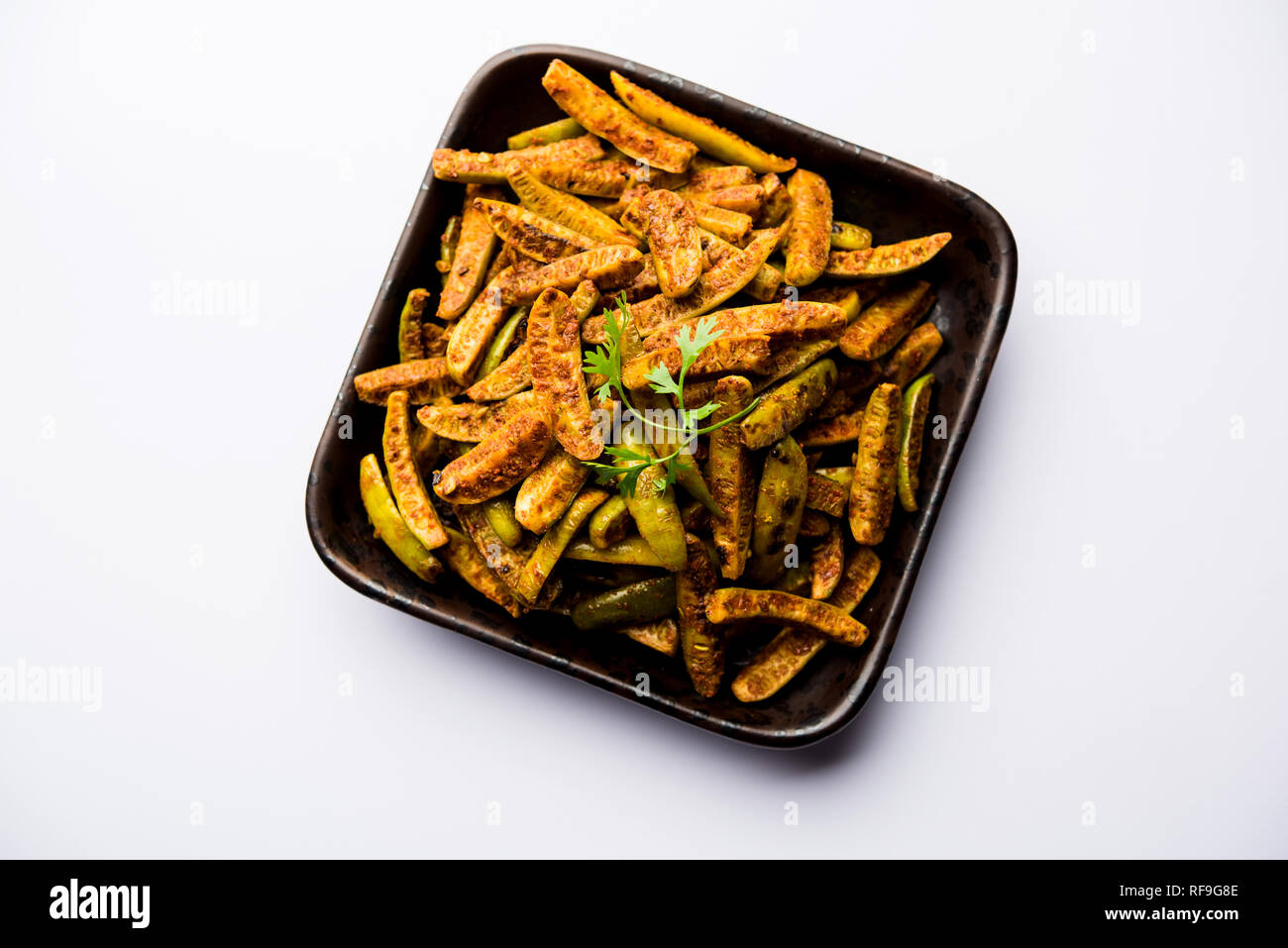 Tindora Sabzi / Tendli / tondli Fry also known as Ivy Gourd fry recipe ...