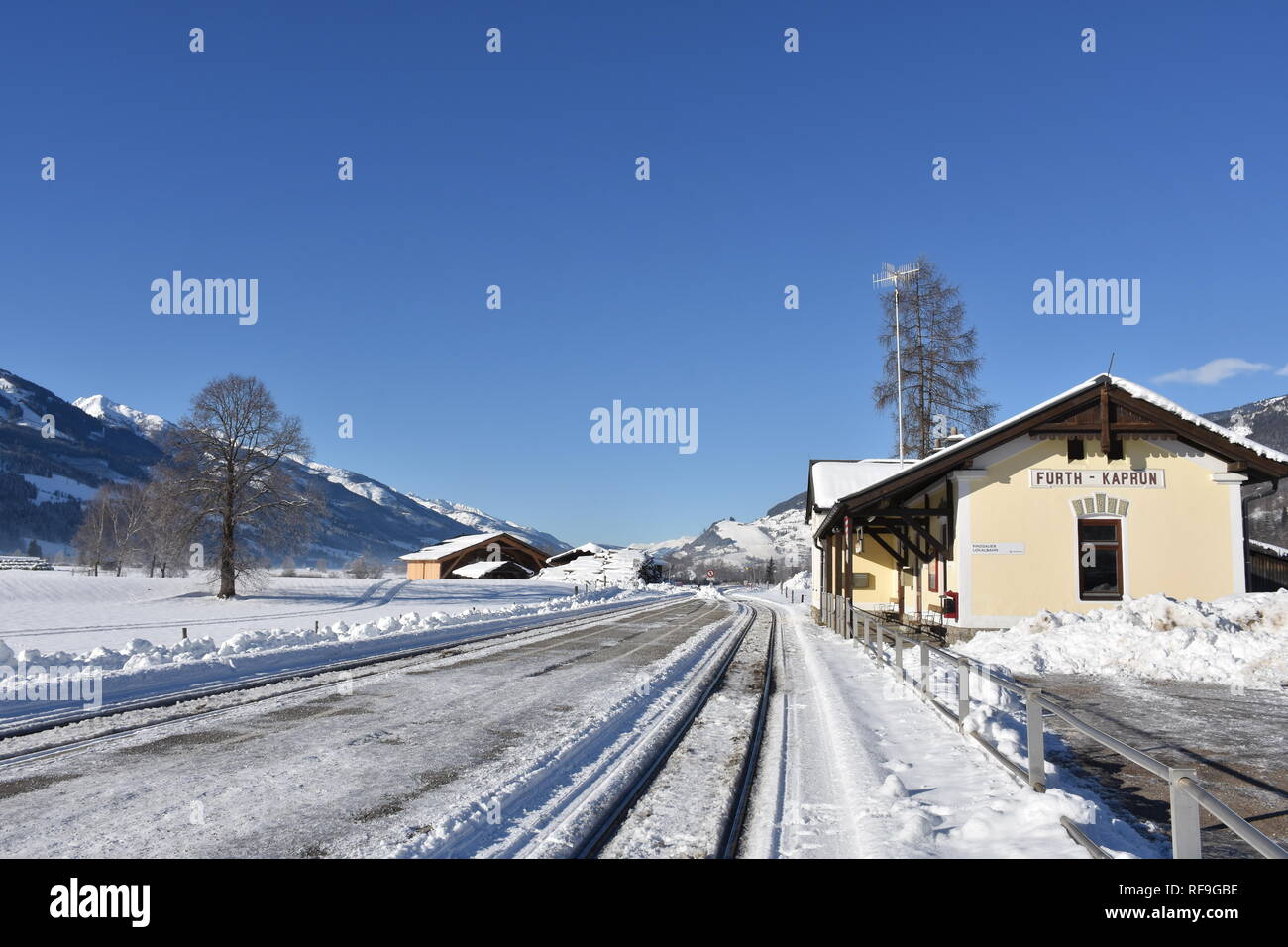 Pinzgaubahn hi-res stock photography and images - Alamy