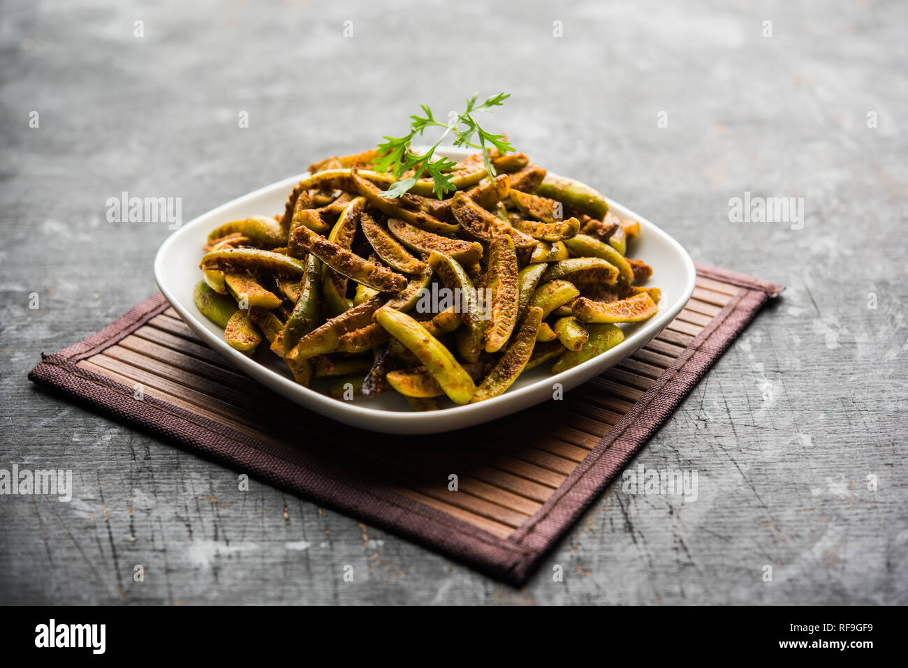 Tindora Sabzi / Tendli / tondli Fry also known as Ivy Gourd fry recipe ...