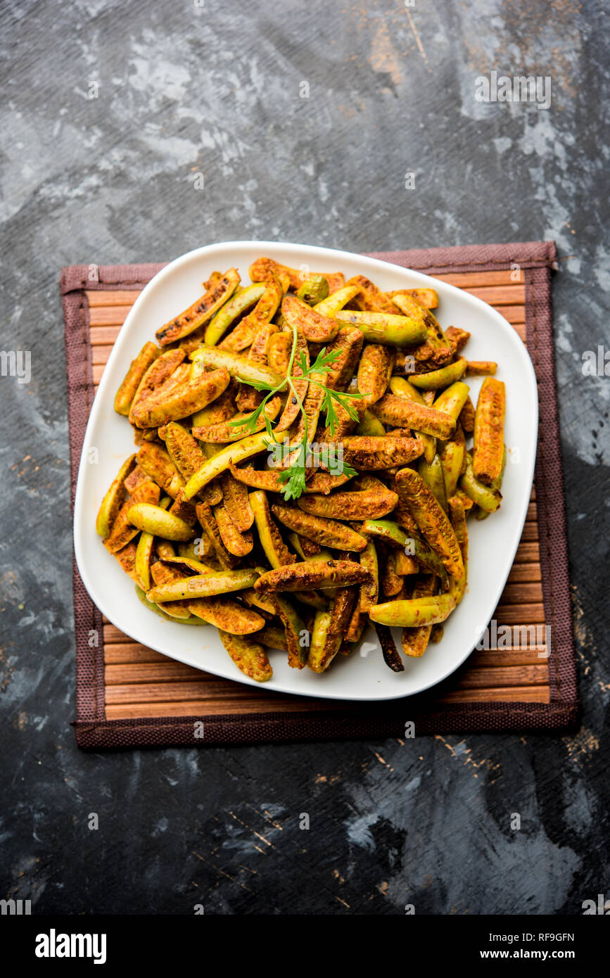 Tindora Sabzi / Tendli / tondli Fry also known as Ivy Gourd fry recipe ...