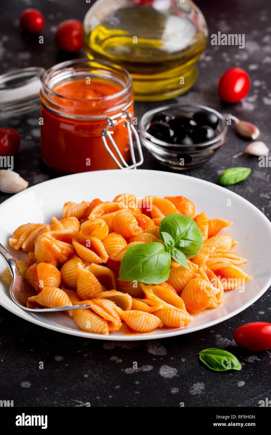 Italian shell hi-res stock photography and images - Alamy