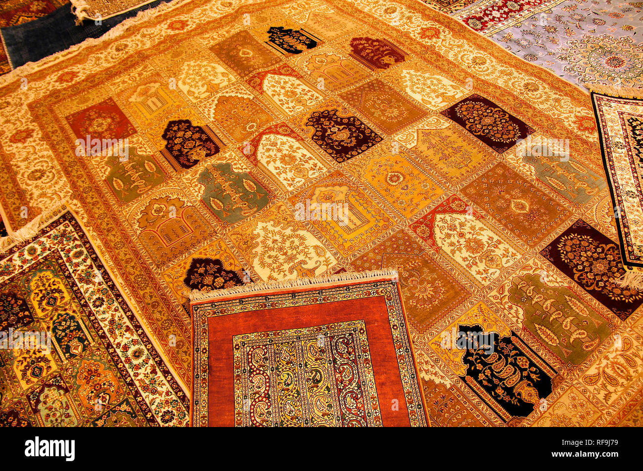 Turkey cappadocia carpets hi-res stock photography and images - Alamy