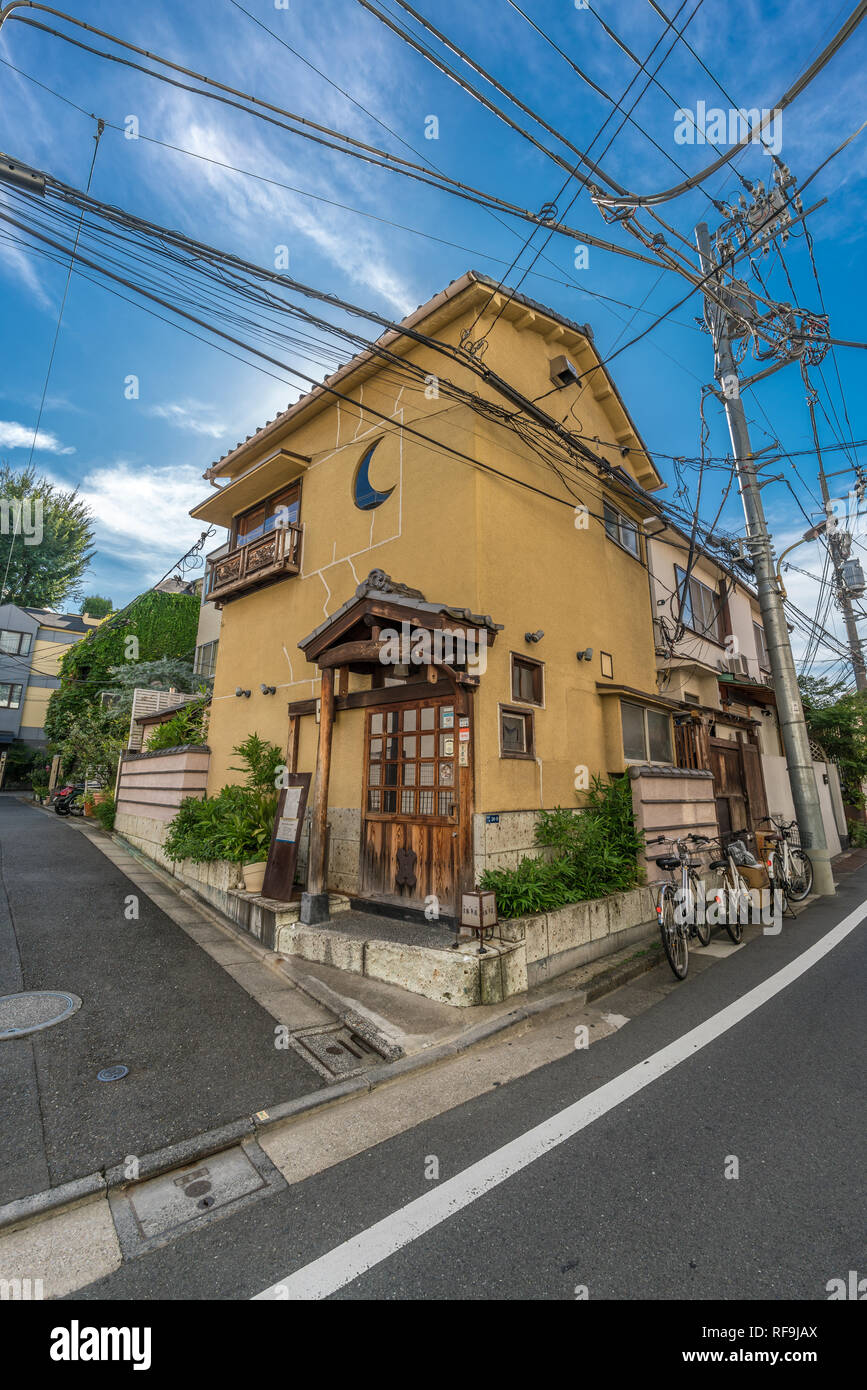 Tonkatsu restaurant tokyo hi-res stock photography and images - Alamy
