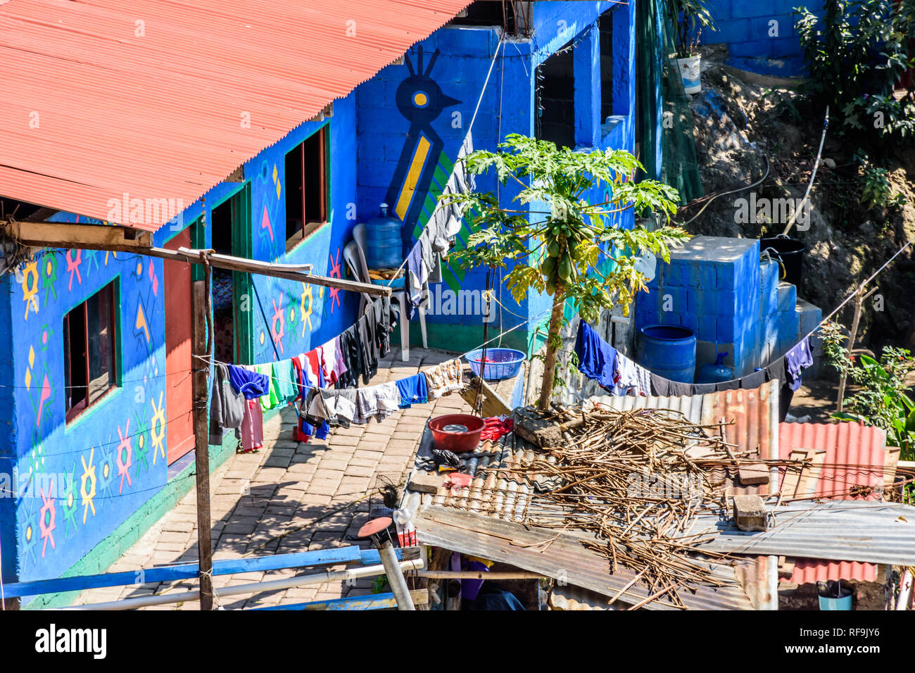 Lake atitlan guatemala maya people hi-res stock photography and images ...
