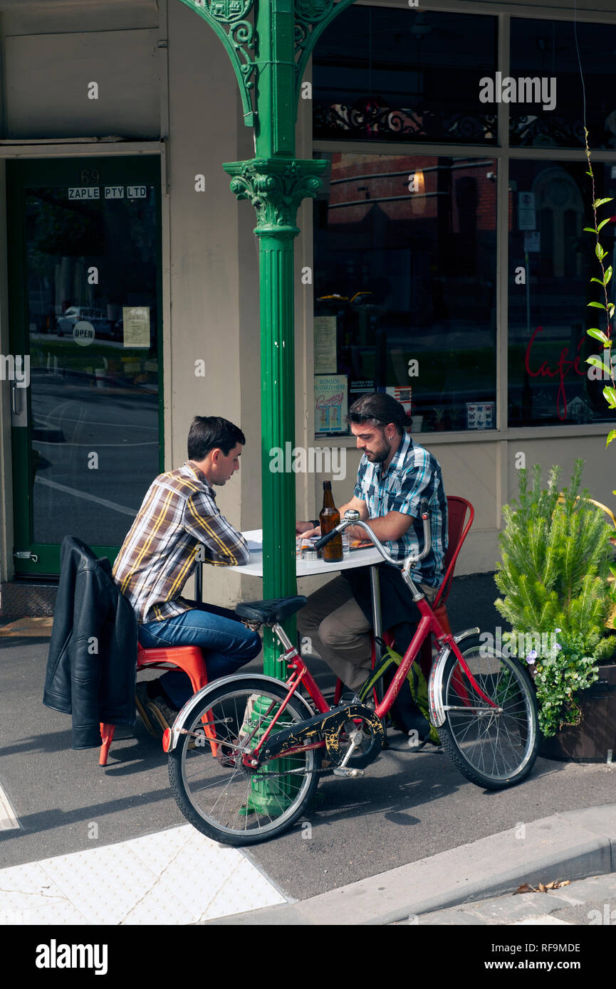 Australian men drinking beer hi-res stock photography and images - Alamy