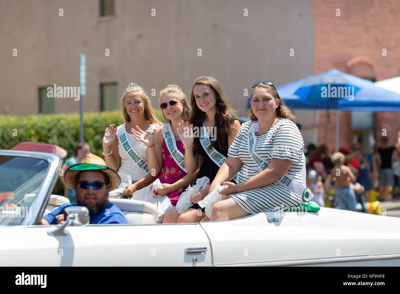 Jasper, Indiana, USA - August 5, 2018: The Strassenfest Parade, A group ...