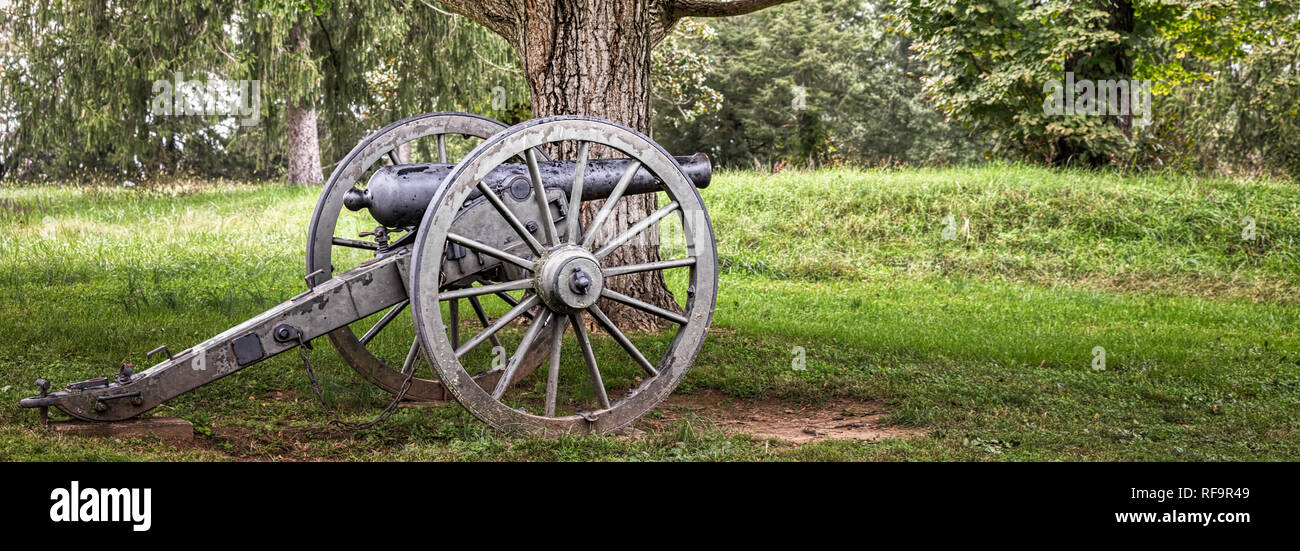 Civil war field gun hi-res stock photography and images - Alamy