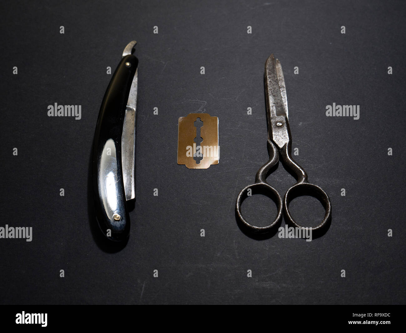 Barber equipment hi-res stock photography and images - Alamy