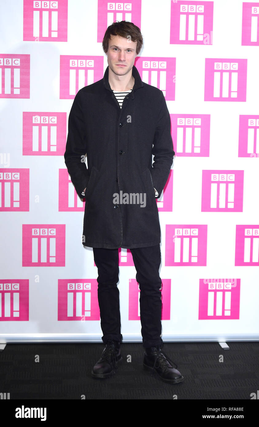 Hugh Skinner attends a photo call for Fleabag Series 2 at the BFI ...