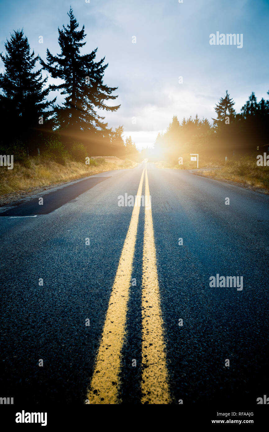 clean highway road in america Stock Photo - Alamy