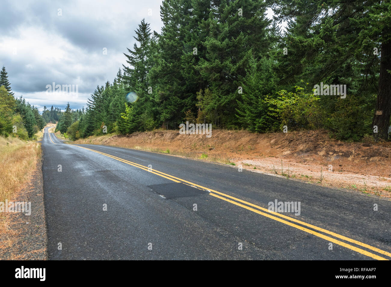 clean highway road in america Stock Photo - Alamy