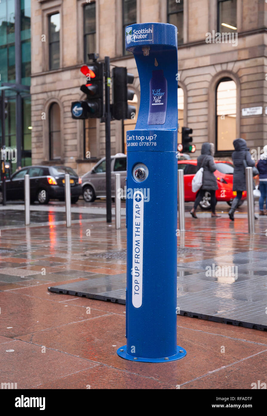 SCOTTISH WATER TOP UP TAP HITS GLASGOW’S STYLE MILE Stock Photo - Alamy
