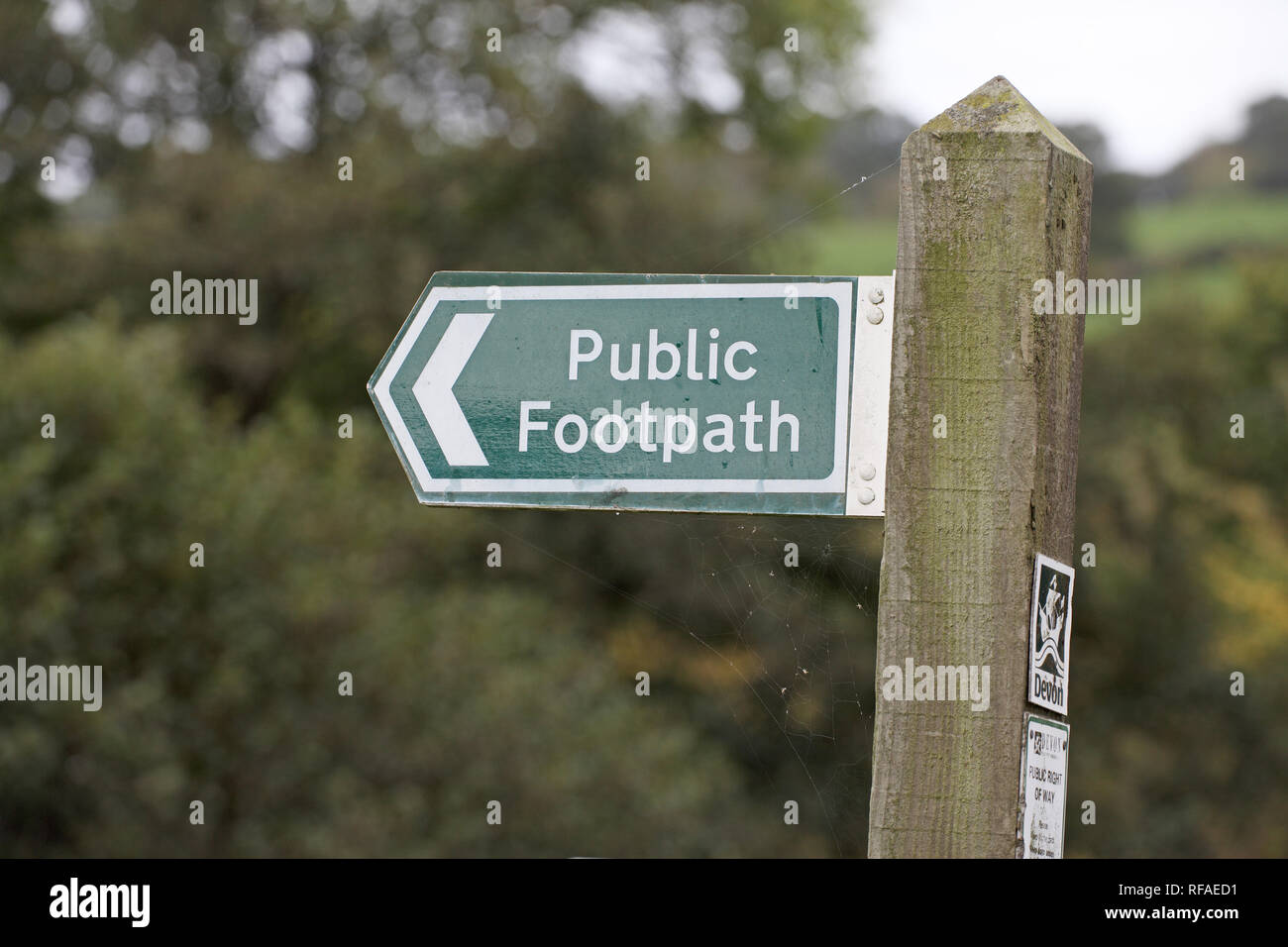 Public footpath sign Devon England UK Stock Photo - Alamy